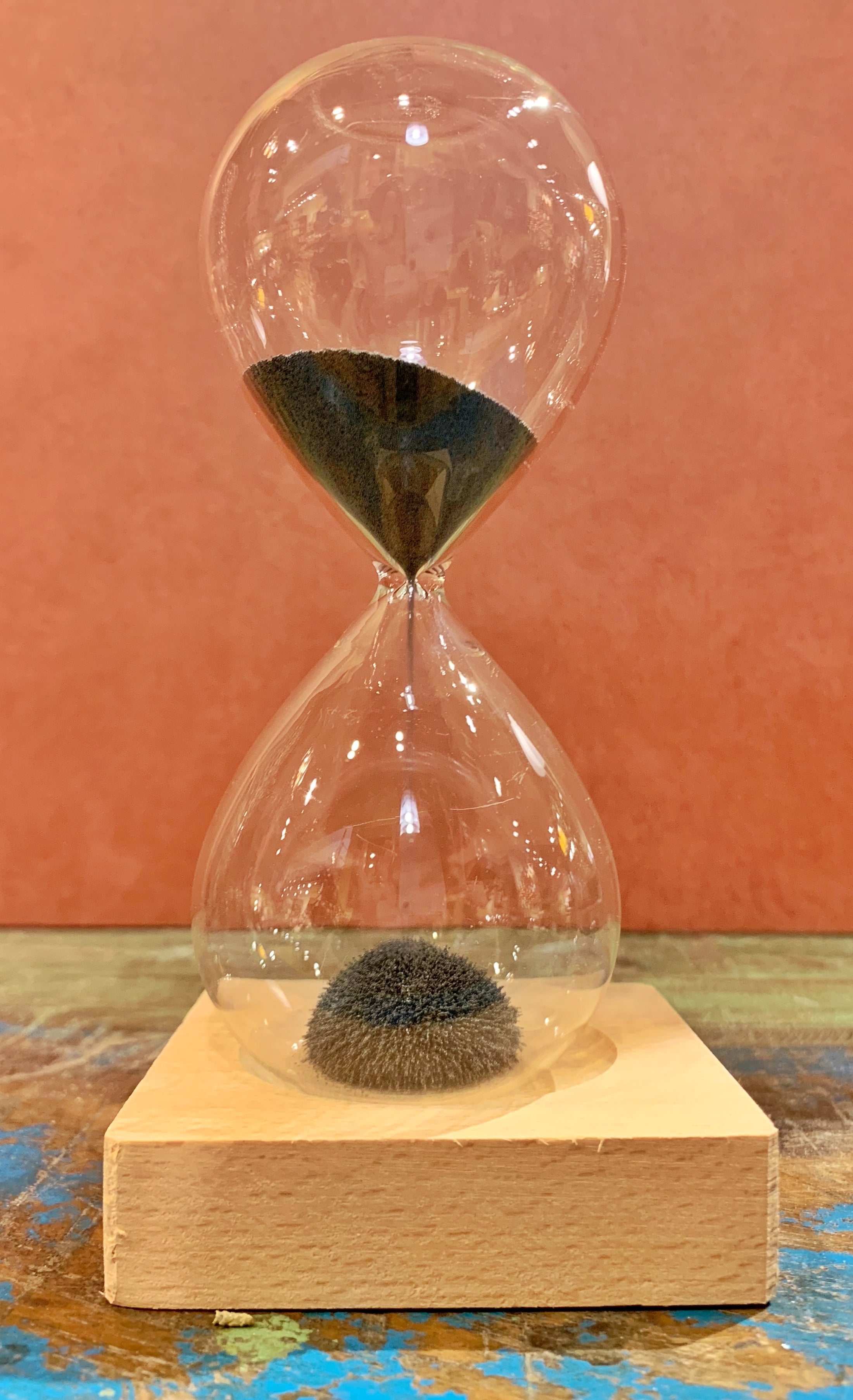 Magnetic Hourglass – O'Day Cache